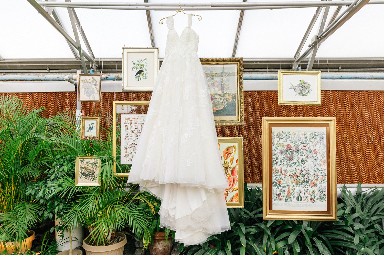 Love Is In the Air | A Romantic Garden-Inspired Wedding Showcase at the ...