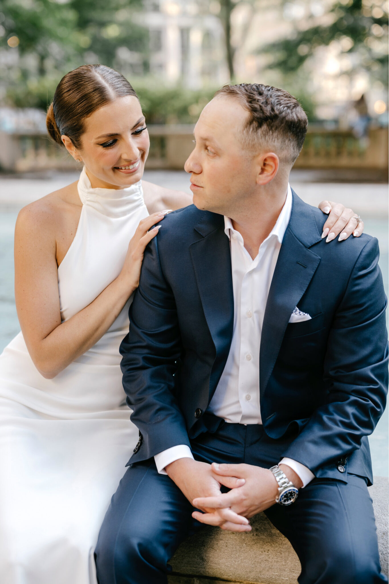Colleen & Ben | Chic Rittenhouse Square & Rodin Engagement Session ...
